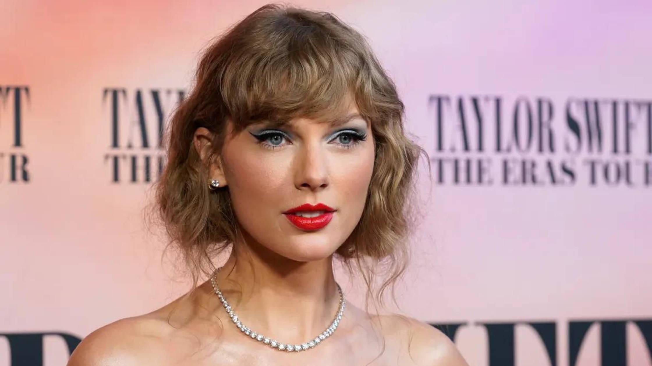Write songs like Taylor Swift! Your muse will surprise you! Write songs like Taylor Swift! Your muse will surprise you!