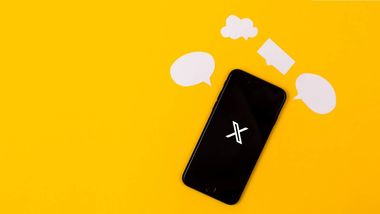 What’s a Good Fake Tweet Generator with the Picture Function?